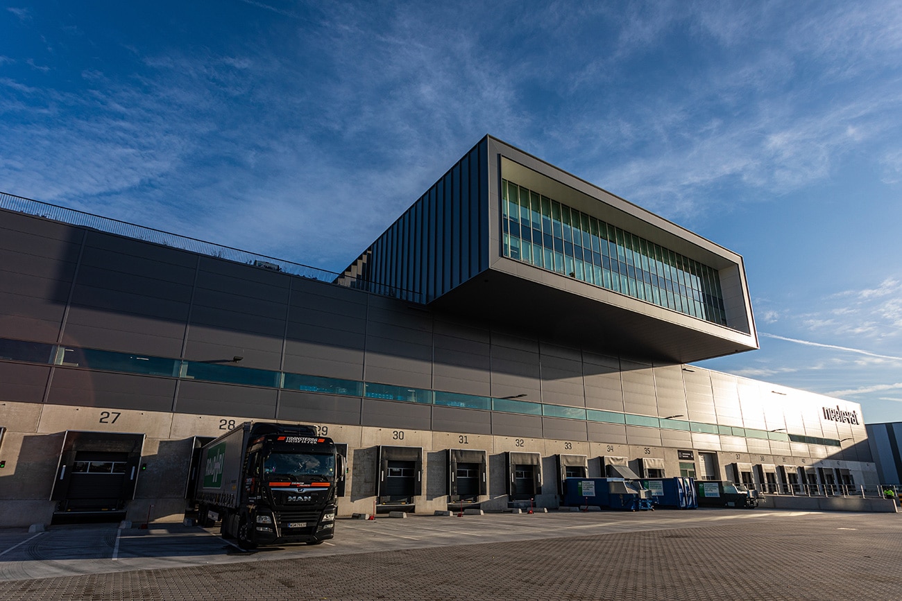 Neele-Vat opent duurzame nieuwbouw op Port Park Pernis